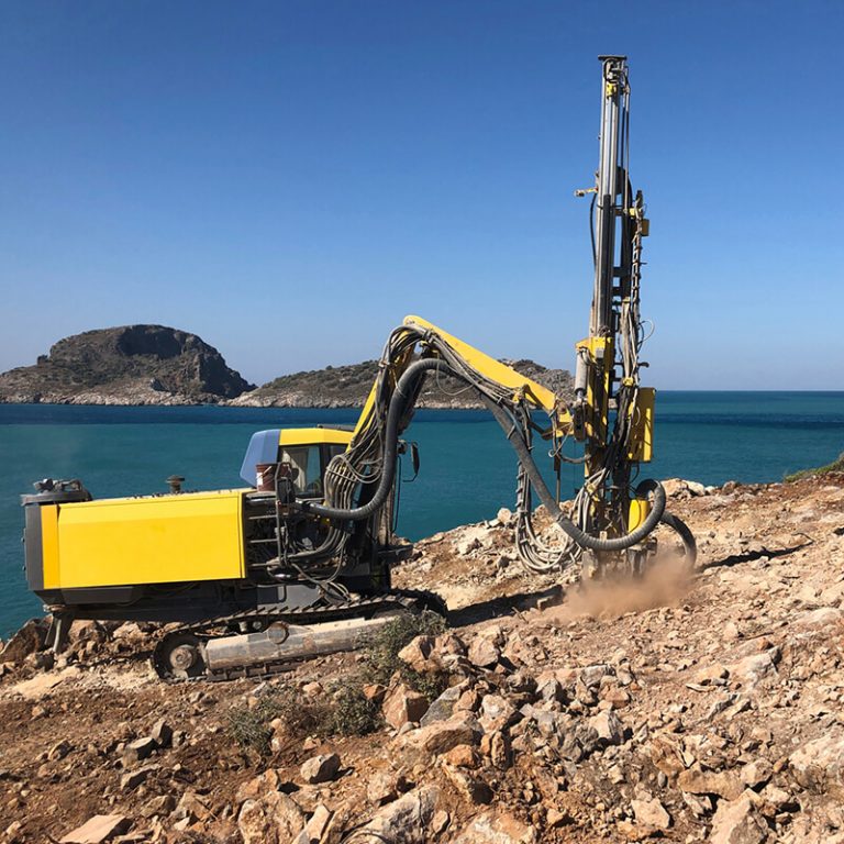 Rock Drill Oil | Hammer Oil | Lubricant for Oilfield Drilling | RDP